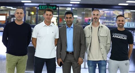 الإسباني خيسوس كاساس يصل بغداد لإتمام التعاقد لقيادة منتخب العراق