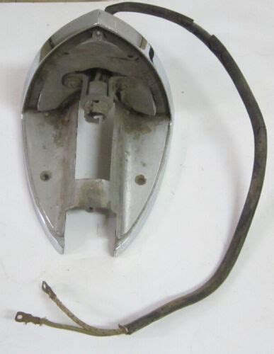 1951 1953 Cadillac Upper Rh Tail Light Housing Bezel 5940157 Used