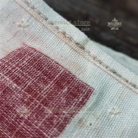 Нарукавная повязка с красным крестом