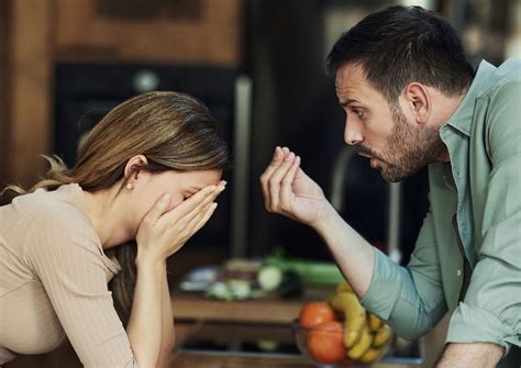 5 типов романтических отношений и как в них себя вести