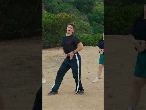 David Archies Impressive Body Rolls ~ Fitzone ~