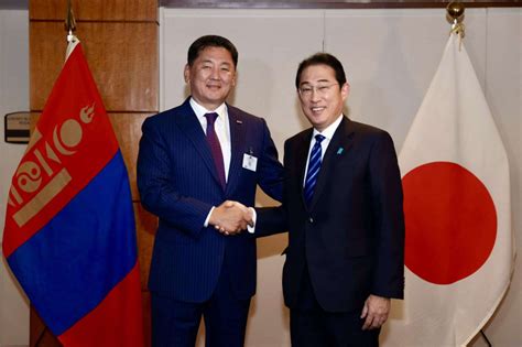 Ерөнхийлөгч У Хүрэлсүх Япон Улсын Ерөнхий сайд Ф Кишида нар уулзав