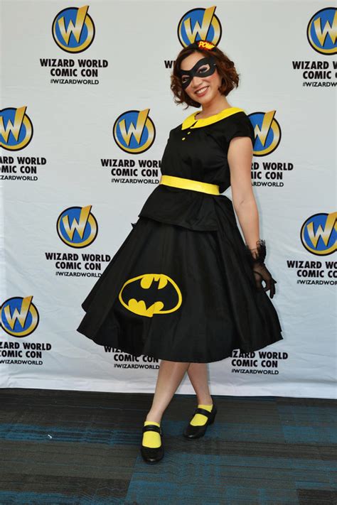 Ellie Moonjelly As Vintage Batgirl Dc Ellie Loves Cosplay