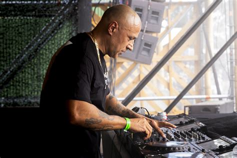 Dj Paul Elstak Hoeksche Zaken