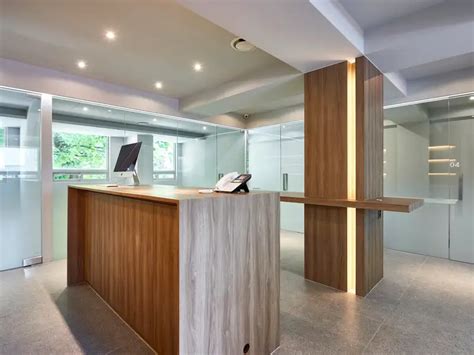 우드 목공 작업으로 카페 같은 분위기 40평 어학원 인테리어 마포구 염리동