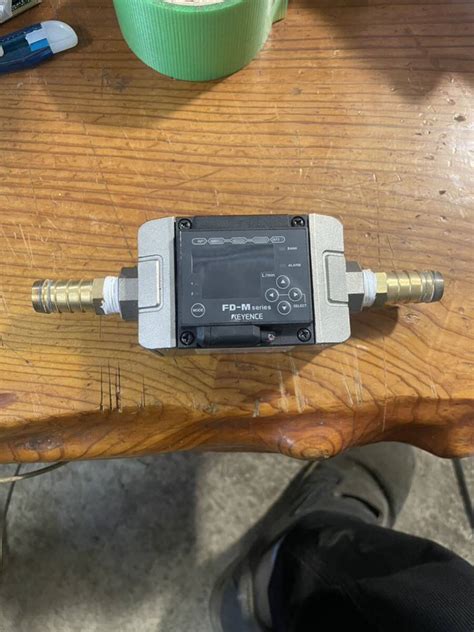 Yahoo オークション K17 Keyence Fd M Series 流体非接触電極電磁流