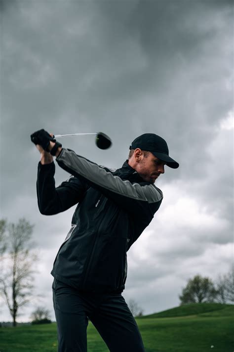 Så Väljer Du Regnkläder Till Golfen