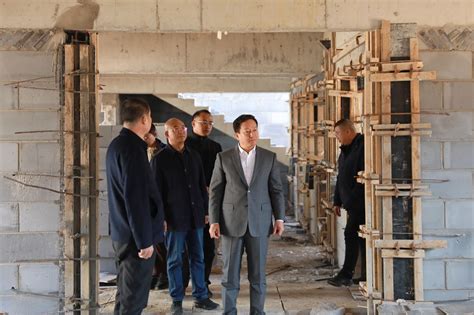 党委书记雷承锋赴新校区一期工程实地视察建设进度 山西职业技术学院