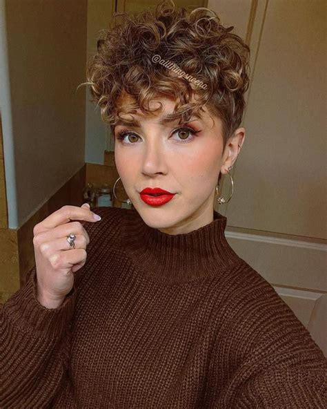 30 Best Pixie Cut For Oval Face Hairstyles Oval Face Hairstyles