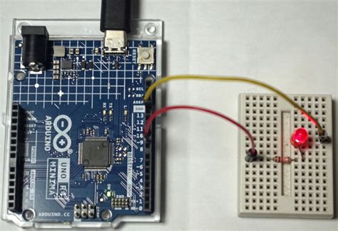 Arduino Uno R4の登場で広がるarduinoの世界（2）arduino Uno R4 Minimaを動かしてみる Arduinoクックブック
