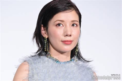 画像2648 仲里依紗、2種類の派手ビキニ姿に絶賛の声「圧巻のスタイル」「さすがのオーラと美ボディ」 モデルプレス