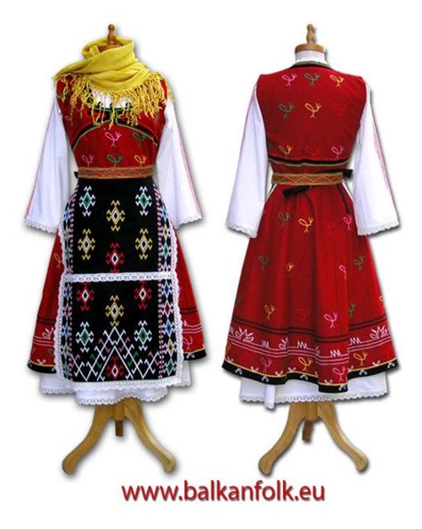 Добруджанска женска носия Ателие за народни носии Балканфолк Bulgarian Traditions
