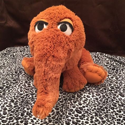 Hasbro 2014 Sesame Street Workshop Stuffed Snuffleupagus Large Plush