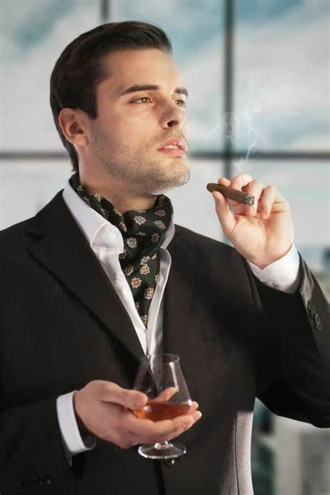 14 Types of Ties You Can Wear (Ultimate Tie Guide)