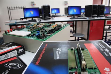 Microcontrollers Lab