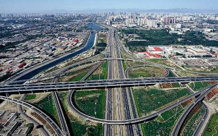 组图：从空中看北京第一条环城高速公路 五环路 新浪汽车 新浪网