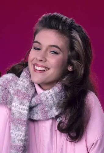 Alyssa Milano Poster 1020655 Online Best Prices Alyssa Milano Poster 1020655 Online Best Prices