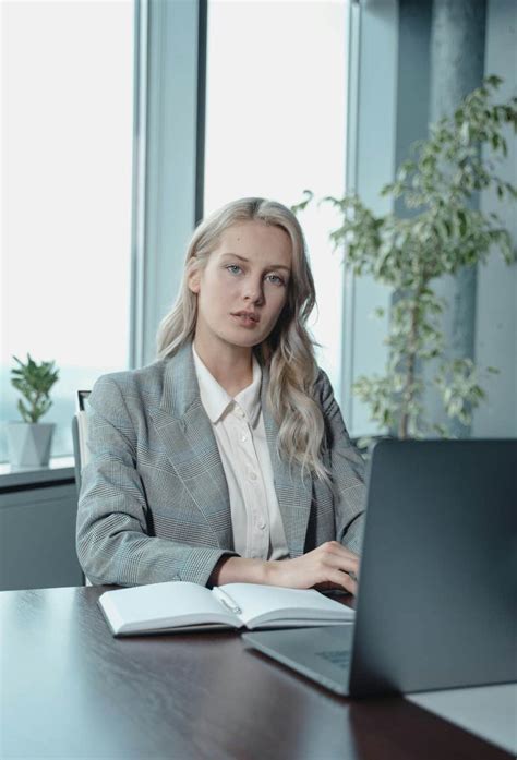 Men Are More Likely To Cheat On This Type Of Woman Yourtango