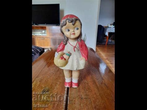 Стара кукла Червената шапчица Кукли Играчки Модели Balkanauction