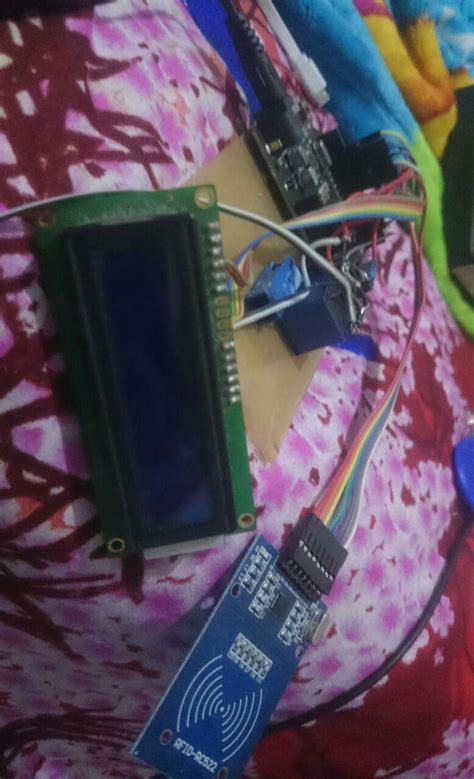 Membuat Kunci Loker Berbasis Rfid Menggunakan Arduino Farid