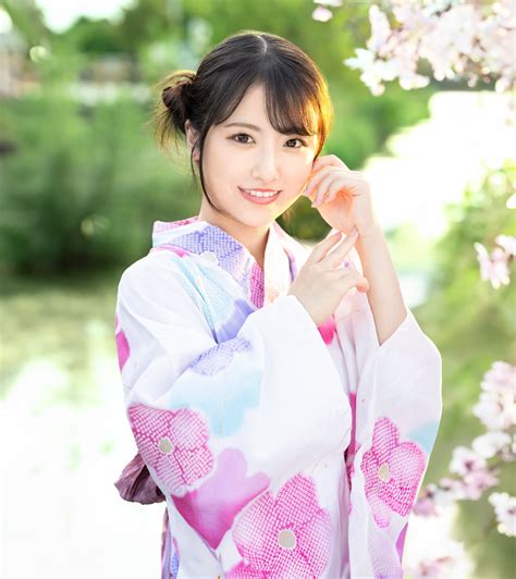 【プレステージ】 3月8日（土） 専属 中森ななみ 秋葉原 サイン会イベント開催決定！ セクシーアイドル Av女優のイベント情報サイト【イベルト】