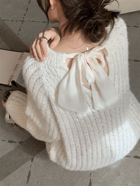 [도톰 고퀄리티] 유니 리본 롱 니트 루즈핏 스팽글 스웨터 라운드넥 에이블리