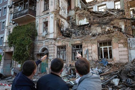 ЗМІ пишуть що Іран надасть Росії балістичні ракети та ще партію дронів Як реагує Україна