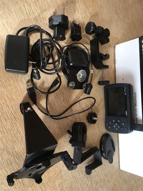 Garmin Gps Plus Many Accsessories Afors Advert No