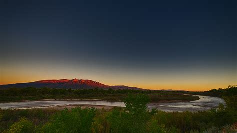 Sandia Glow Shutterbug