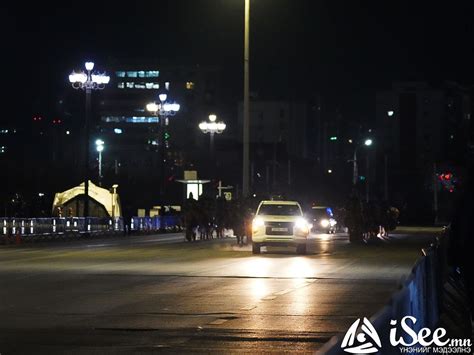 П Очирбат агсныг эцсийн замд нь үдэх ёслолтой холбогдуулж Төрийн ордон оос Алтан өлгий