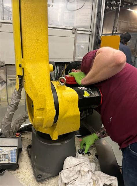 Pretec Automatedsolutions Roboticsintegrator Automation Robotics Manufacturing Robot