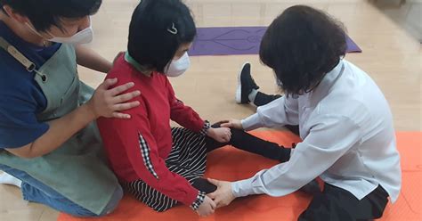장애인주간보호센터 뇌병변 장애인의 건강한 삶 “마음향기” 미래신문