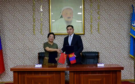 25 сая долларын хөрөнгө оруулалт татах санамж бичигт гарын үсэг зурлаа