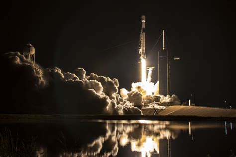 Spacex Tops Year With 100 Rocket Landings And Drastic Increase In Reusability