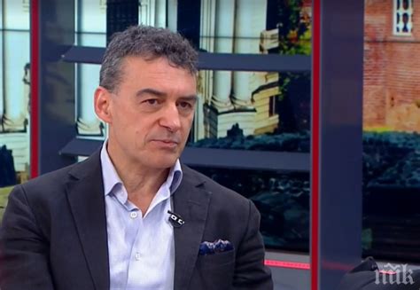 САМО В ПИК И РЕТРО Проф Иво Петров събра 1 милион за лечение на тежкоболното си дете