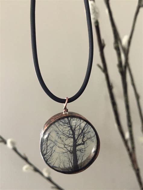 The Simple Tips To Embedding Transparencies In Resin Resin Obsession Resin Jewelry Making