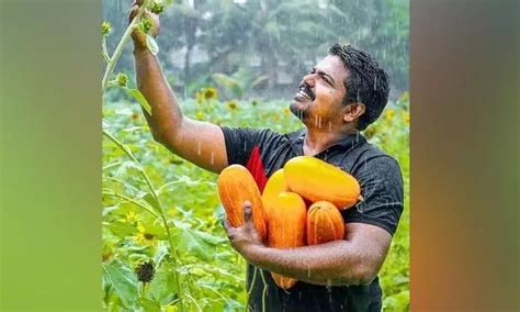 യുവ കർഷകൻ സുജിത്തിന് ഹരിത മിത്ര അവാർഡ് Haritha Mithra Award Sujith Madhyamam