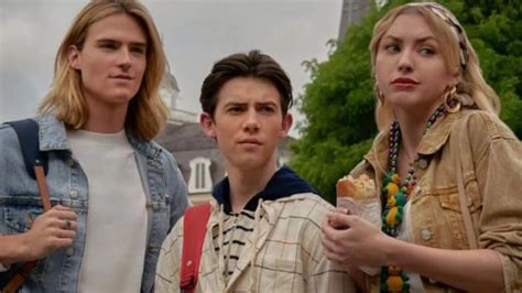 Square White Beige Jacket Worn By Jack Dunkleman Griffin Gluck In Tall Girl 2 Spotern