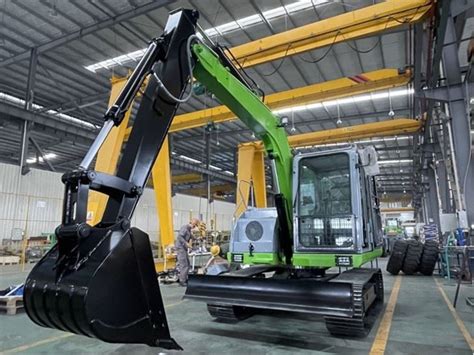 중국 주문을 받아서 만들어진 전기 바퀴 굴삭기 리튬 기계 제조자 및 공장 Socma