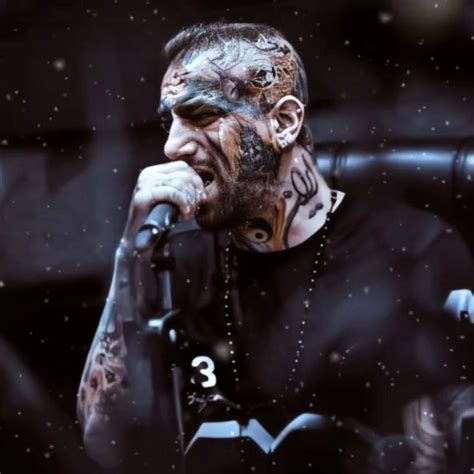 Tataloo On Pinno تتلو بهترین رپر پروفایل