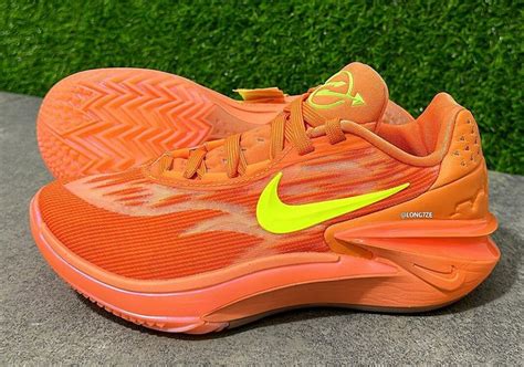 Nike PE 新鞋曝光这配色太适合夏天 球鞋资讯 FLIGHTCLUB中文站 SNEAKER球鞋资讯第一站