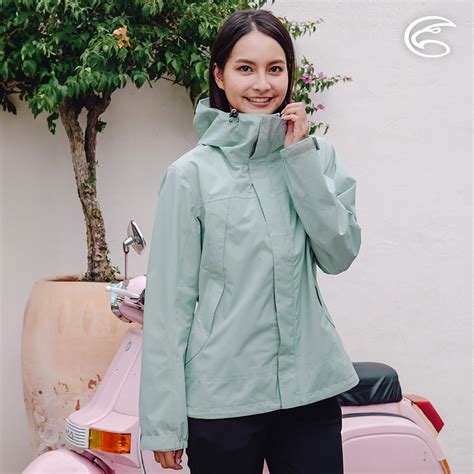 Adisi 女25l防水透氣連帽外套aj2321051 S 2xl 巴黎灰綠 Pchome 24h購物
