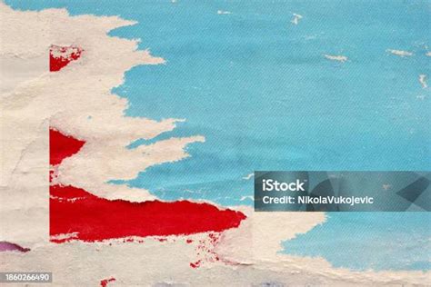 오래 된 찢어진 찢어진 그런 지 종이 배경 구겨진 구겨진 포스터 배경 표면 플래 카드 텍스트를위한 빈 공간 찢겨진에 대한 스톡 사진 및 기타 이미지 Istock