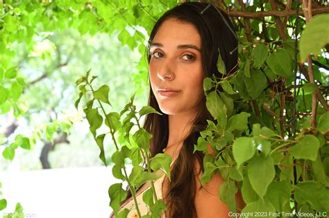 Ari In Return To Lias By Ftv Girls Erotic Beauties