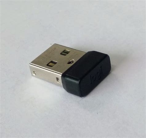 Logitech 無線mouse及keyboard Usb Receiver 接收器 電腦＆科技 電腦周邊及配件 電腦鍵盤及相關產品