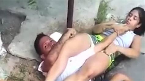 Watch Man Screams After Being Put In Arm Lock By Ju Jitsu Expert He Tried To Rob Metro Video