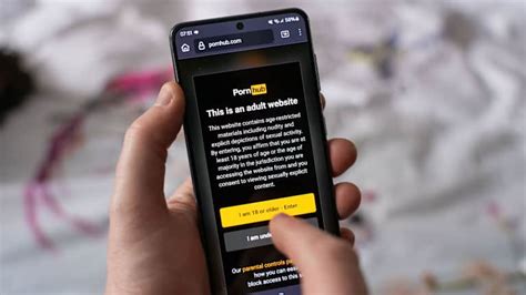 Tuesdays Papers Sex Sells Resident Ghosts And A Ministers Eye