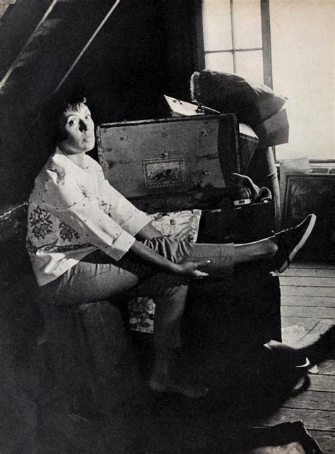 Keely Smith Celebrity Biography Zodiac Sign And Famous Quotes