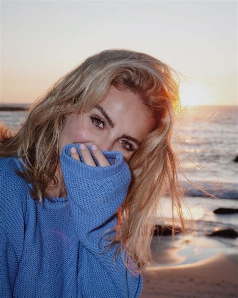 Foto S Iris Enthoven Komt Tot Rust In De F Drukte Met Deze Kiekjes Op Het Strand