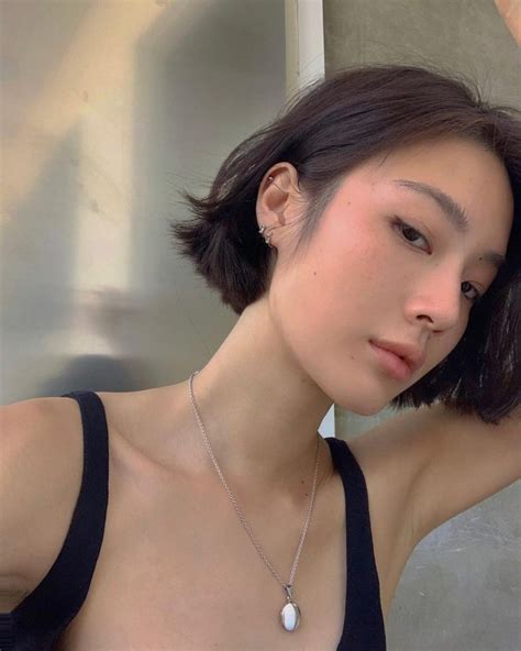 ทำความรู้จัก หลิน มชณต สาวสุดติสท์ สู่นางเอก Mv ธาตุทองซาวด์